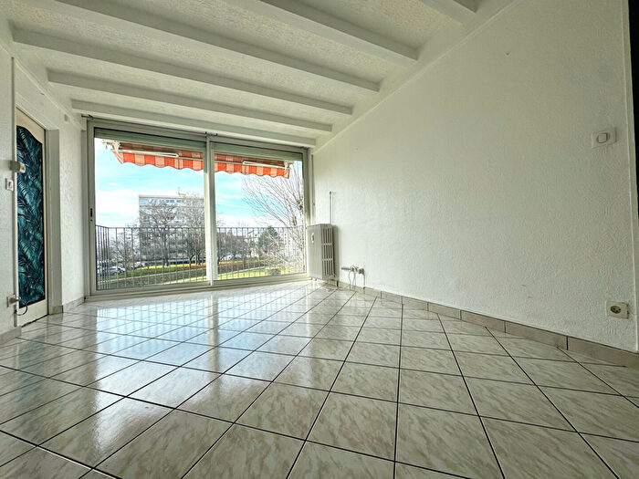 Chevigny-Saint-Sauveur - Appartement 4 pièces à vendre