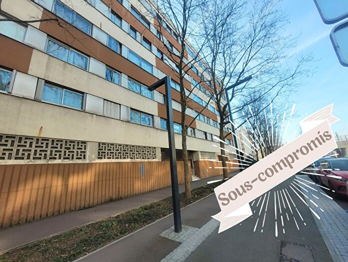 Appartement 4 pièces à Le Bourget, à vendre