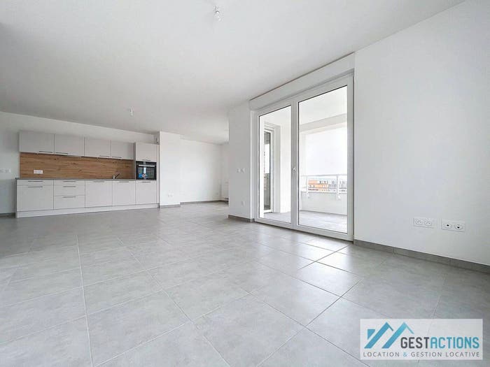 Appartement 3 pièces à louer - Metzgerhof-Hundshof-Schloessel Château Fia, Haguenau