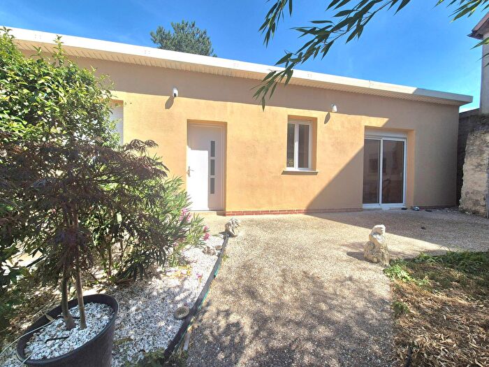 Rosny-sur-Seine : Maison 5 pièces à vendre