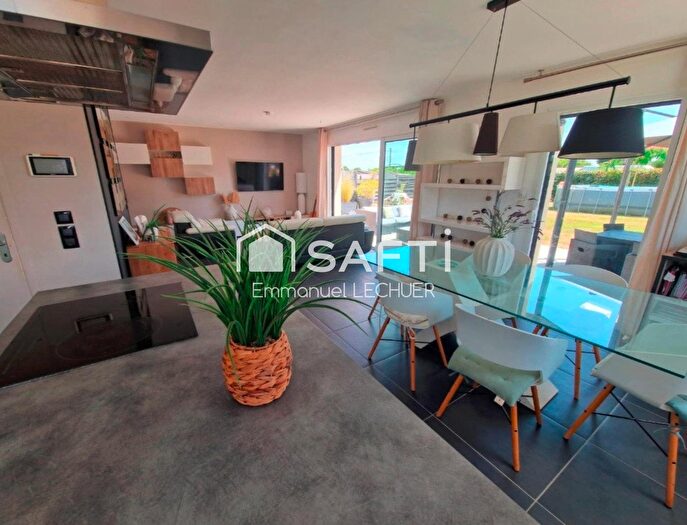 Maison 5 pièces à Brusvily, à vendre