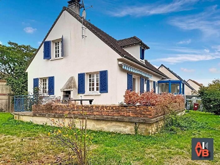 Ferrières-en-Brie : Maison 7 pièces à vendre