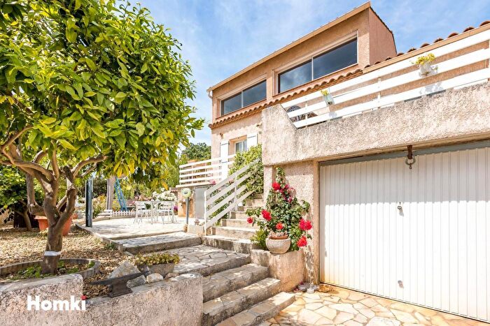 Maisons à vendre et appartements à louer - 1