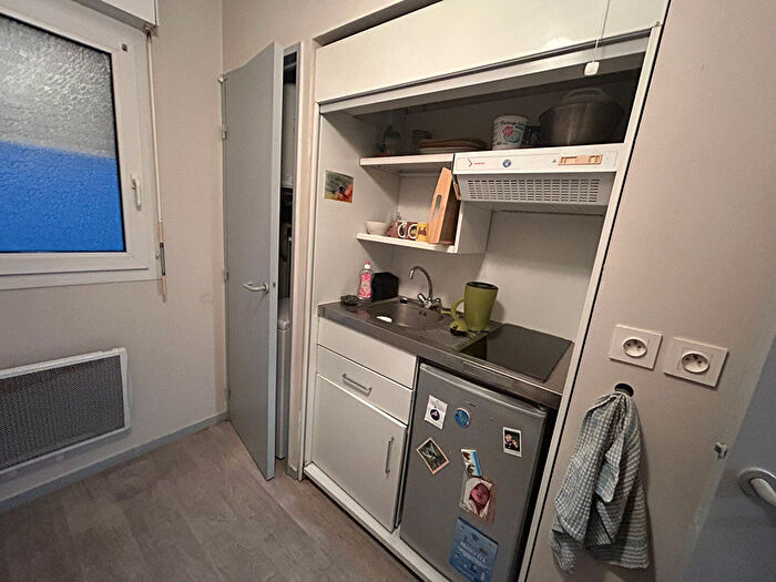 Appartement à louer - Poitiers, Trois Cités - 1 pièce