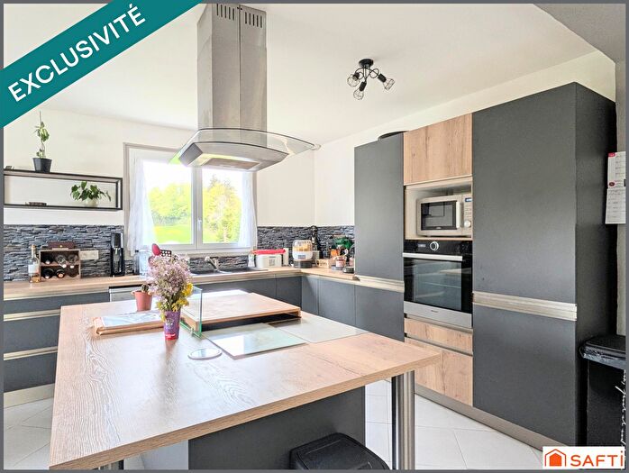 Saint-Laurent-en-Grandvaux : Maison 7 pièces à vendre