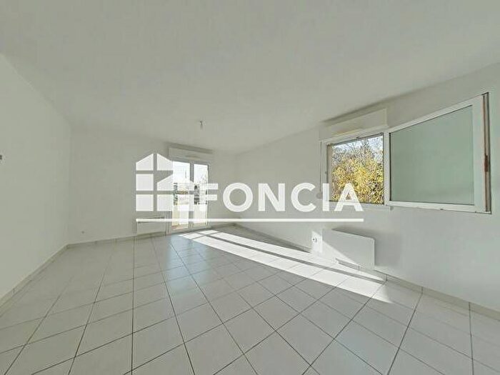 Appartement à louer - Terre Rouge, Cahors - 2 pièces - 1 chambre