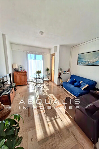 Appartement à vendre - Saint-Laurent-du-Var, Galinières, Pomarels - 2 pièces - 1 chambre