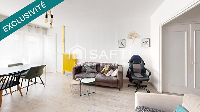 Appartement 4 pièces à Béthune, Centre-ville, à vendre