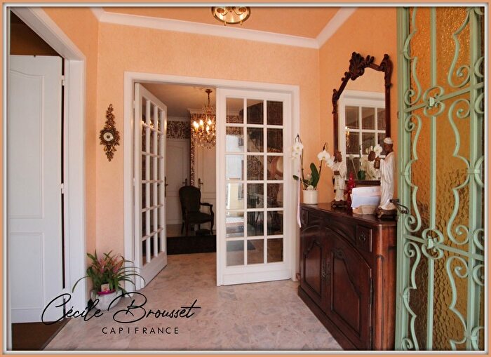 Maison à vendre - Le Boulou - 11 pièces - 5 chambres