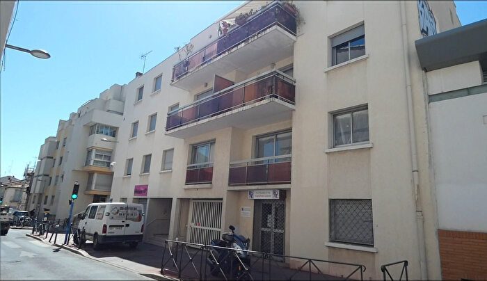 Appartement à louer - Montpellier, Les Beaux Arts - 3 pièces - 2 chambres