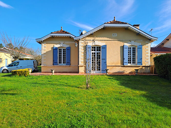 Maison à vendre - Léognan - 5 pièces - 3 chambres