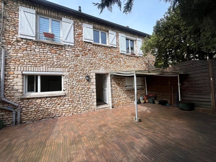 Maison 5 pièces à vendre à Plaisir, Ebisoires