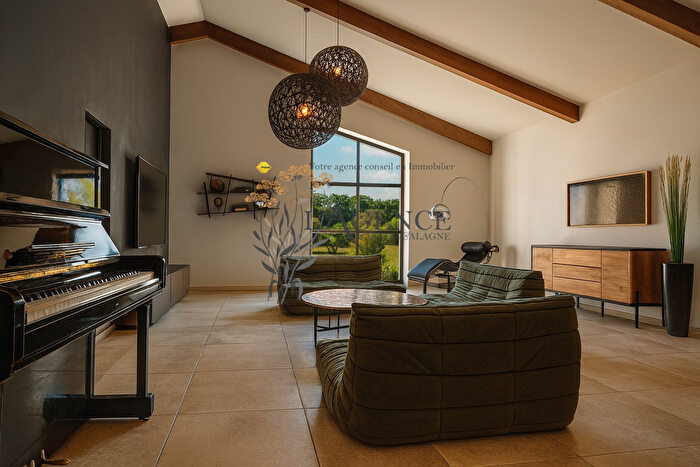 Maison à vendre - Bastia - 7 pièces - 4 chambres