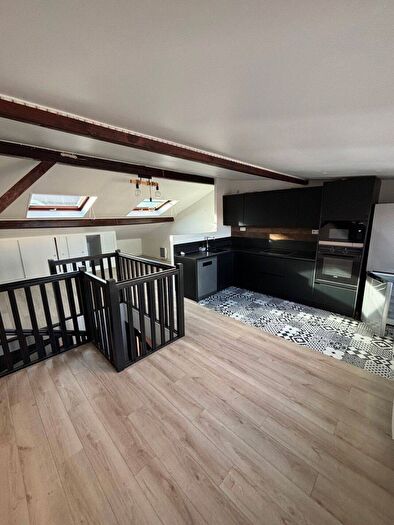 Appartement à louer - Gabrielle Leclerc, Charenton-le-Pont - 3 pièces - 2 chambres