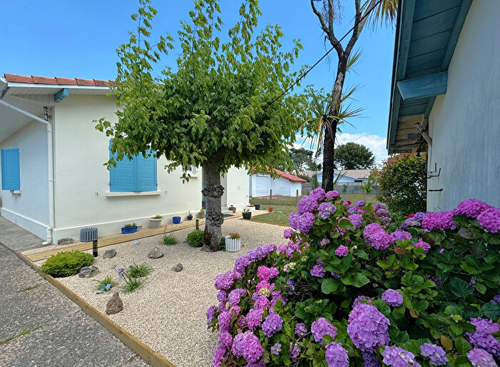 Maison à vendre - La Teste-de-Buch, Les Chênes Verts, Bordes, Clair-Bois, Pinède de Conteau - 4 pièces - 3 chambres