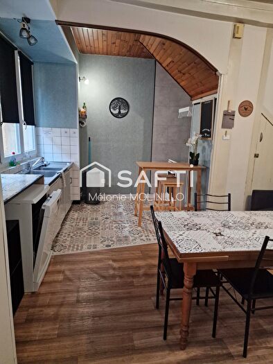 Maison à vendre - Stenay - 12 pièces - 5 chambres