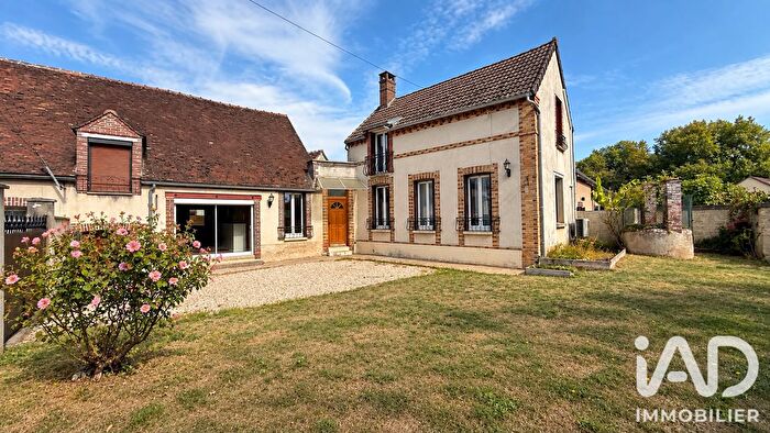 Maison 4 pièces à vendre - Étigny