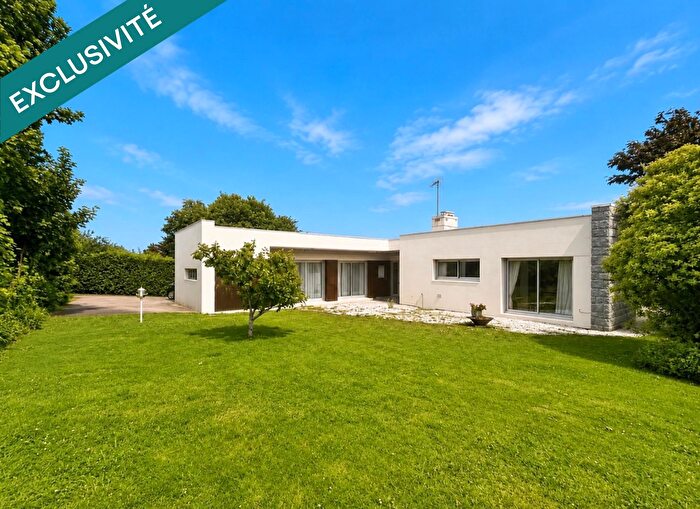 Maison 6 pièces à Plougonvelin, à vendre