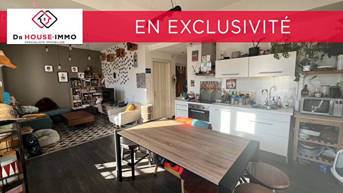 Maisons à vendre et appartements à louer - 1