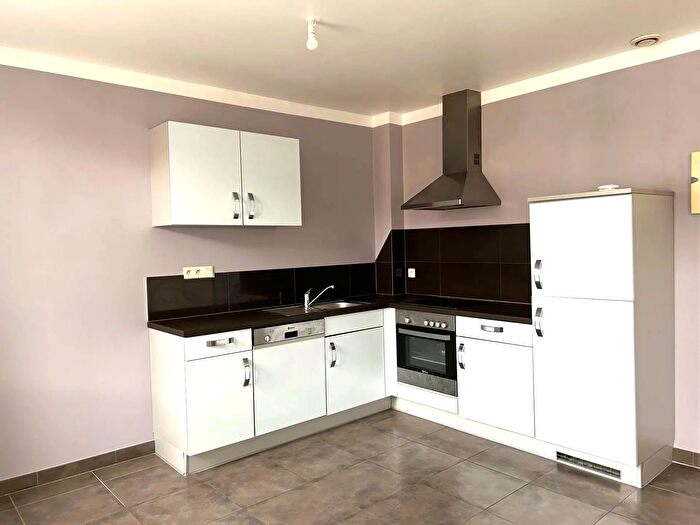 Appartement à louer - Belfort, Centre-ville, Fb de Montbéliard - 3 pièces - 2 chambres