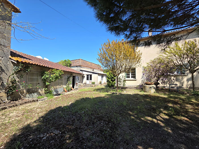 Maison à vendre - Castillonnès - 6 pièces - 4 chambres