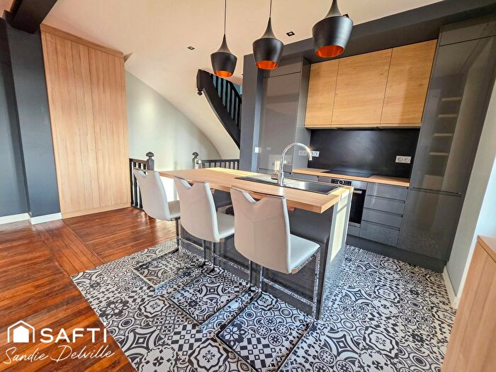 Appartement à vendre - Crécy-la-Chapelle - 4 pièces - 3 chambres