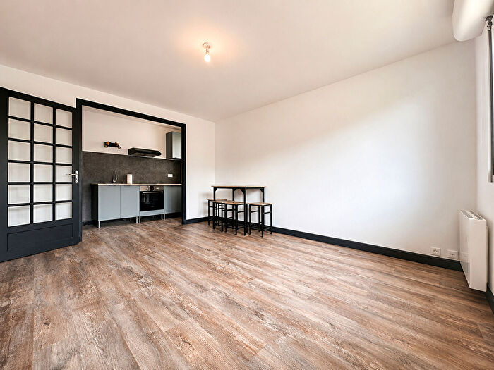 Tulle, Gare, Rive Gauche, Condamines, Marquisat : Appartement 2 pièces à louer