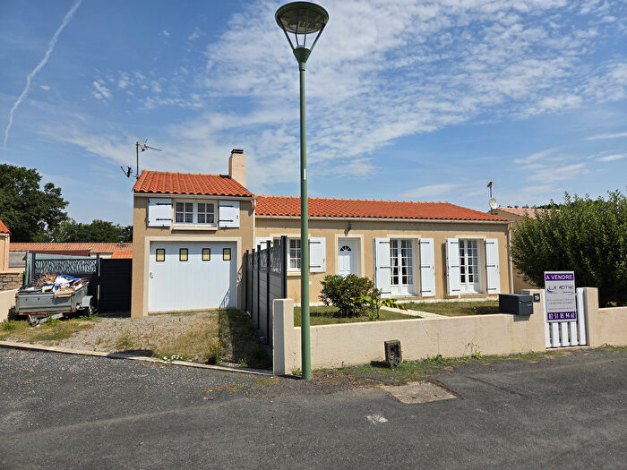 Saint-Julien-des-Landes : Maison 3 pièces à vendre
