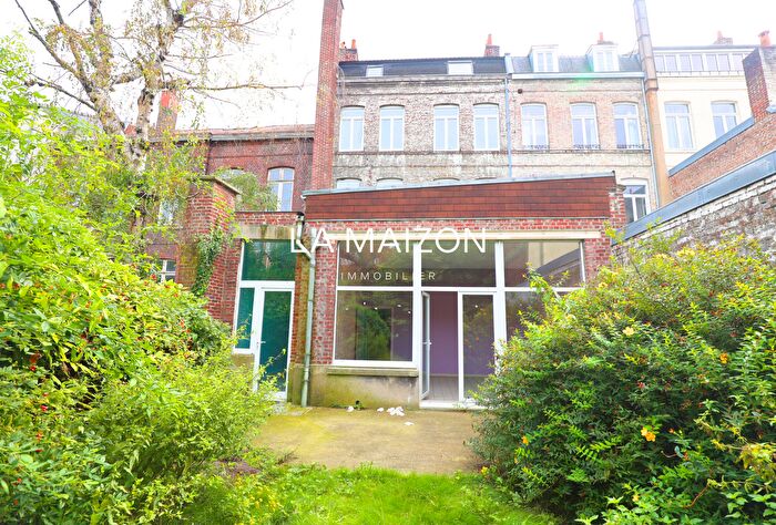 Maison à vendre - Lille, Centre-ville, Euralille - 10 pièces - 7 chambres