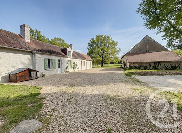Maison à vendre - Ligny-le-Ribault - 8 pièces - 4 chambres