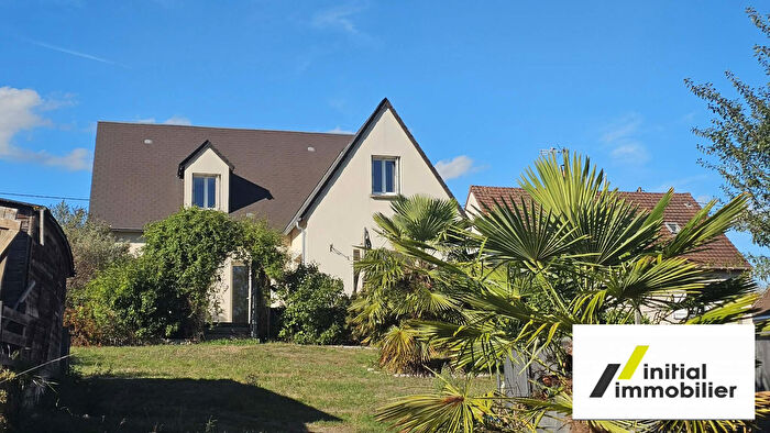 Chemillé-sur-Dême : Maison 7 pièces à vendre