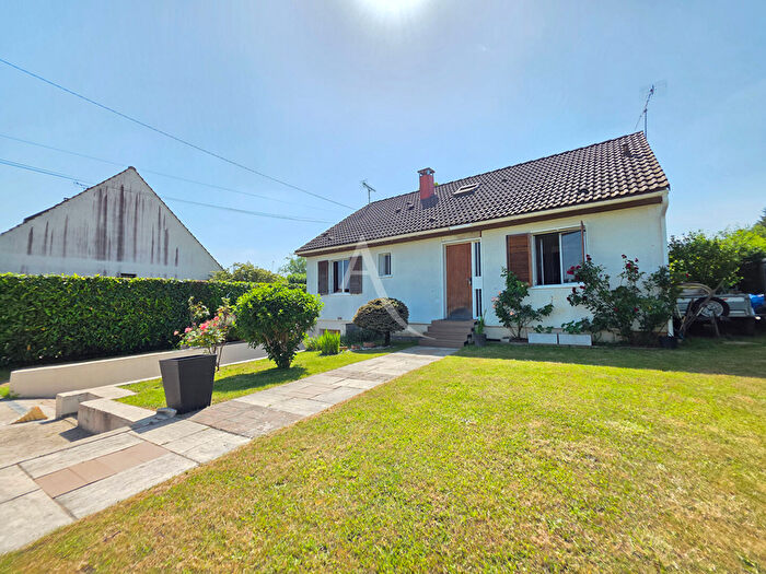 Armentières-en-Brie : Maison 7 pièces à vendre