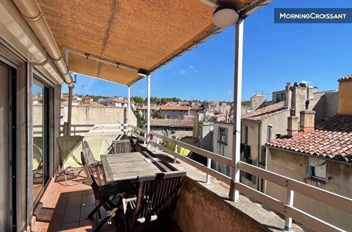 Appartement à louer - Aix-en-Provence, Centre-ville - 1 pièce - 1 chambre