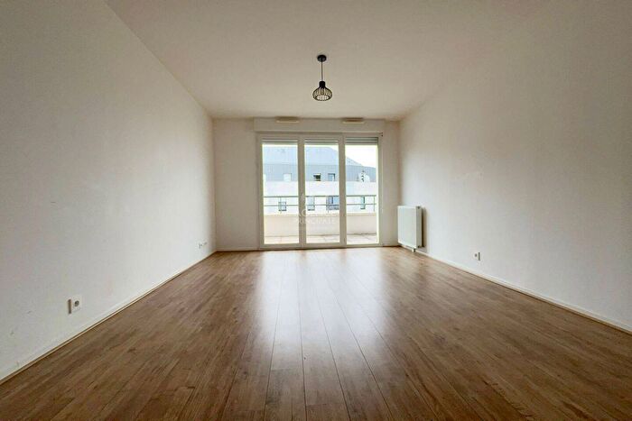 Appartement 3 pièces à Les Capucines, Poissy, à louer