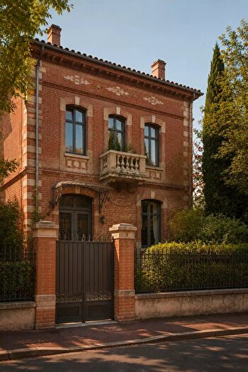 Toulouse, Busca, Jardin des plantes, Port Saint-Sauveur - Maison 8 pièces à vendre