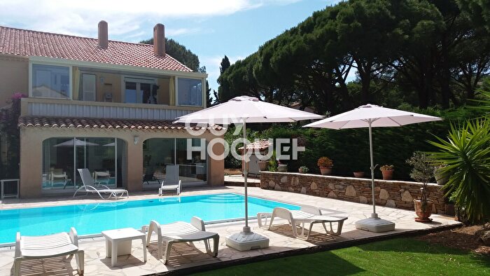 Appartement à vendre - Cavalaire-sur-Mer, Le Parc- Frais Vallon, Le Jas - 3 pièces - 2 chambres