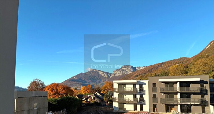 Appartement à vendre - Challes-les-Eaux - 2 pièces - 1 chambre