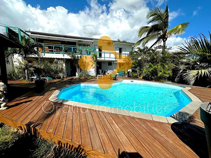 Maison à vendre - Saint-Leu, Pointe des Châteaux - 5 pièces - 4 chambres