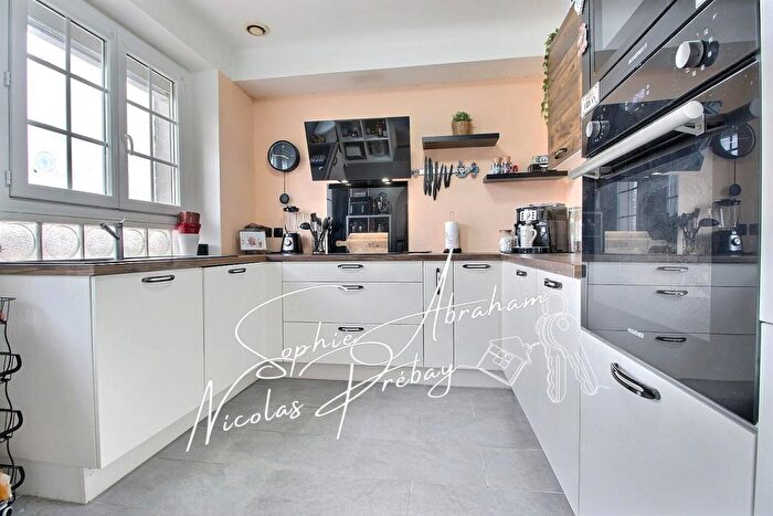 Maison à vendre - Crottes-en-Pithiverais - 5 pièces - 4 chambres