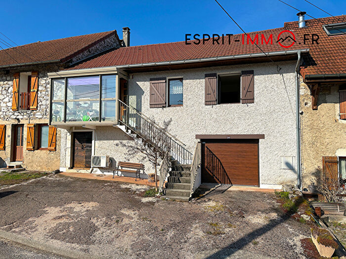 Maison à vendre - Saint-Pierre-de-Curtille - 3 pièces - 2 chambres