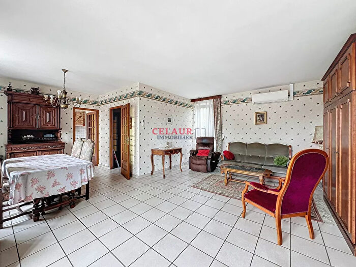 Maison à vendre - Saint-Martial-de-Gimel - 4 pièces - 3 chambres