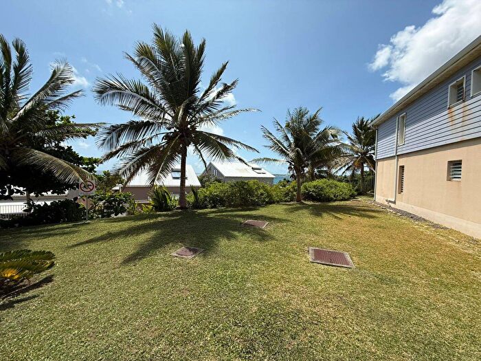 Appartement à louer - Le Moule - 2 pièces - 1 chambre