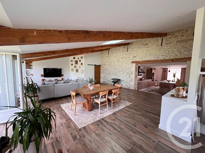 Maison 6 pièces à Breuil-Magné, à vendre