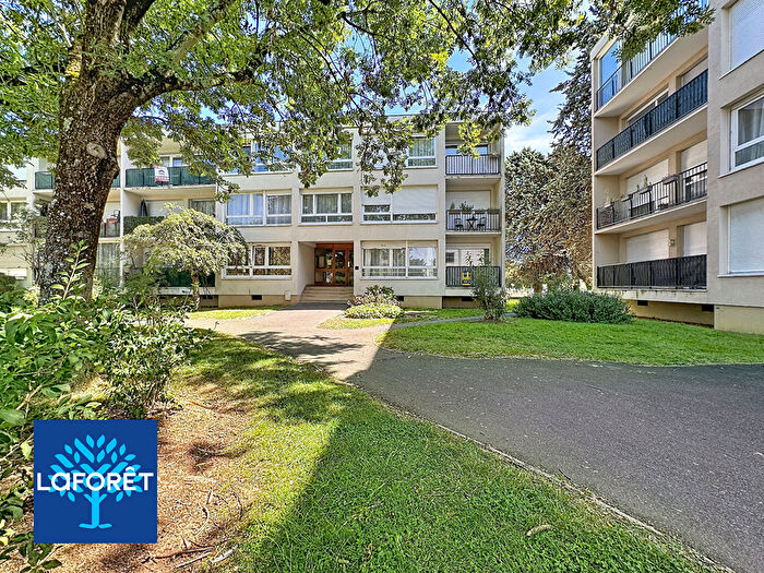 Appartement 4 pièces à Évry, Parc aux Lièvres, à vendre