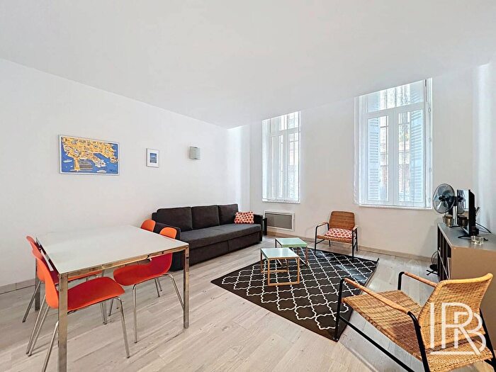 Appartement à louer - Le Camas, Marseille ème arrondissement - 1 pièce