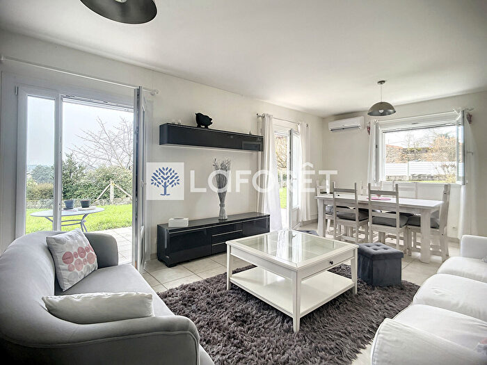 Maison à louer - Saint-Jacques-de-Thouars - 4 pièces - 3 chambres