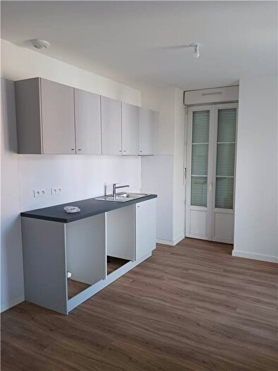 Appartement à louer - Brive-la-Gaillarde - 3 pièces - 2 chambres