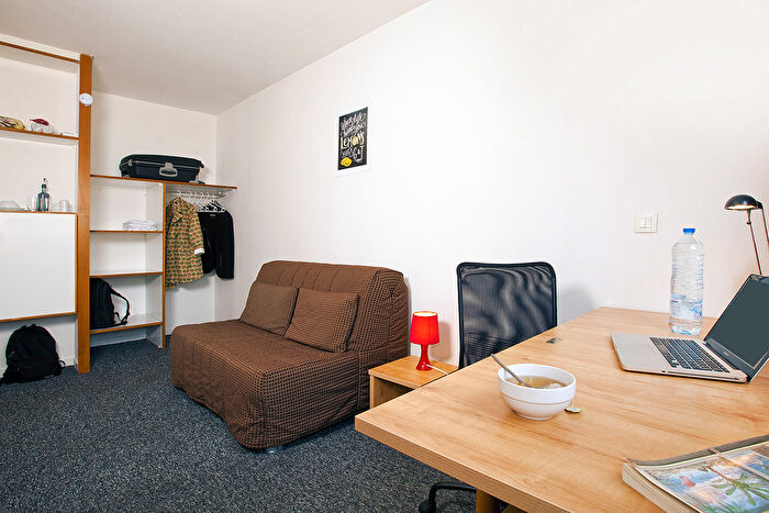 Appartement à vendre - Clichy, République, Victor Hugo - 1 pièce