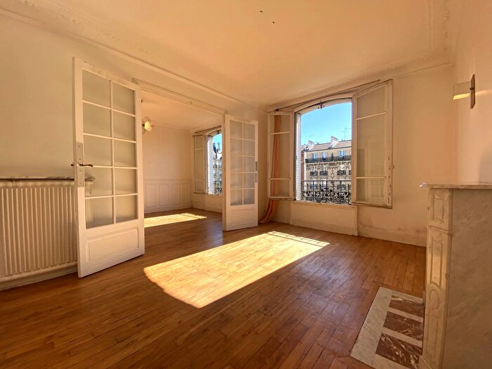 Appartement à vendre - Clichy, Centre-ville - 3 pièces - 2 chambres