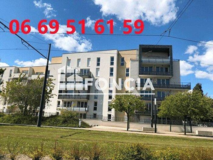 Appartement 3 pièces à Bois dAmour-Porte de Paris-Courlancy, Reims, à louer